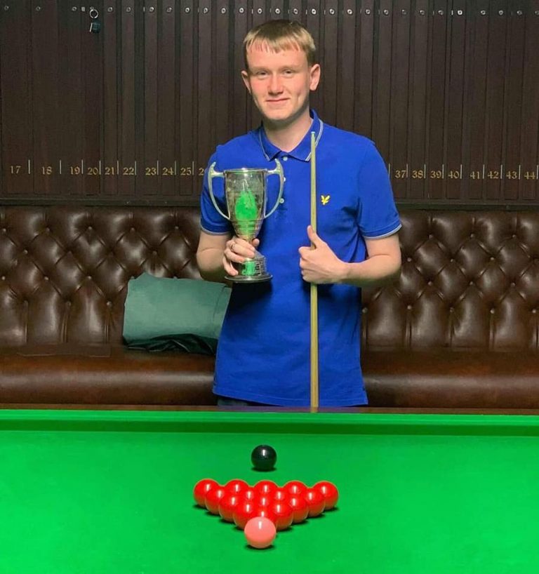 Young Snooker Star Josh takes Hindle Trophy - Norbreck Bowling and ...